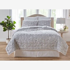 Clearance: Bedding, Bedspreads, Sheets | Brylane Home
